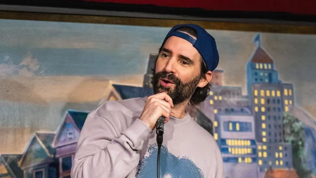 Phil Hanley: Age, Height, Wiki, Bio, Net Worth, and Wife - Complete ...